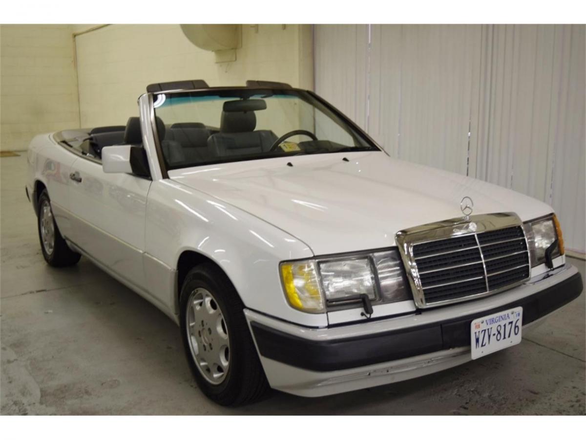 1993 Mercedes W124 300 CE Cabriolet | classicregister