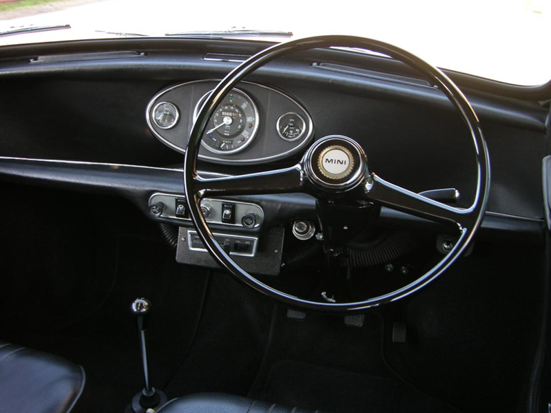 INFO GUIDE: 1970 - 1971 Mini Cooper S MK3 | Classic Register